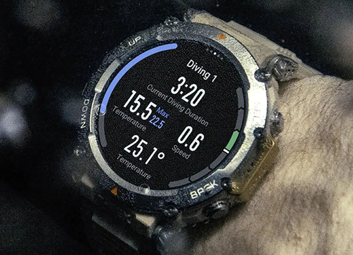 Amazfit T-Rex Ultra: смарт-часы для прыжков с парашютом и управления ...